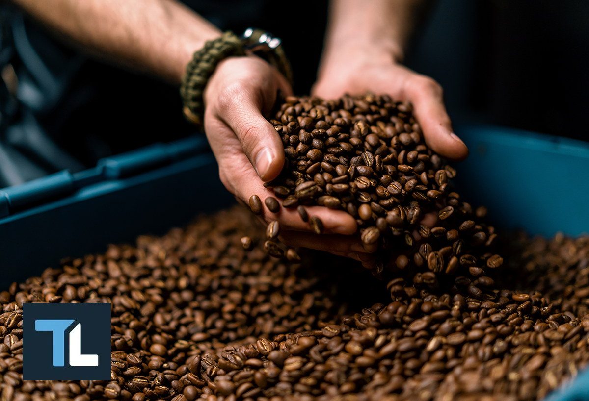 Mixing Creatine in Coffee: Pros & Cons (UPDATED 2026) – Transparent Labs
